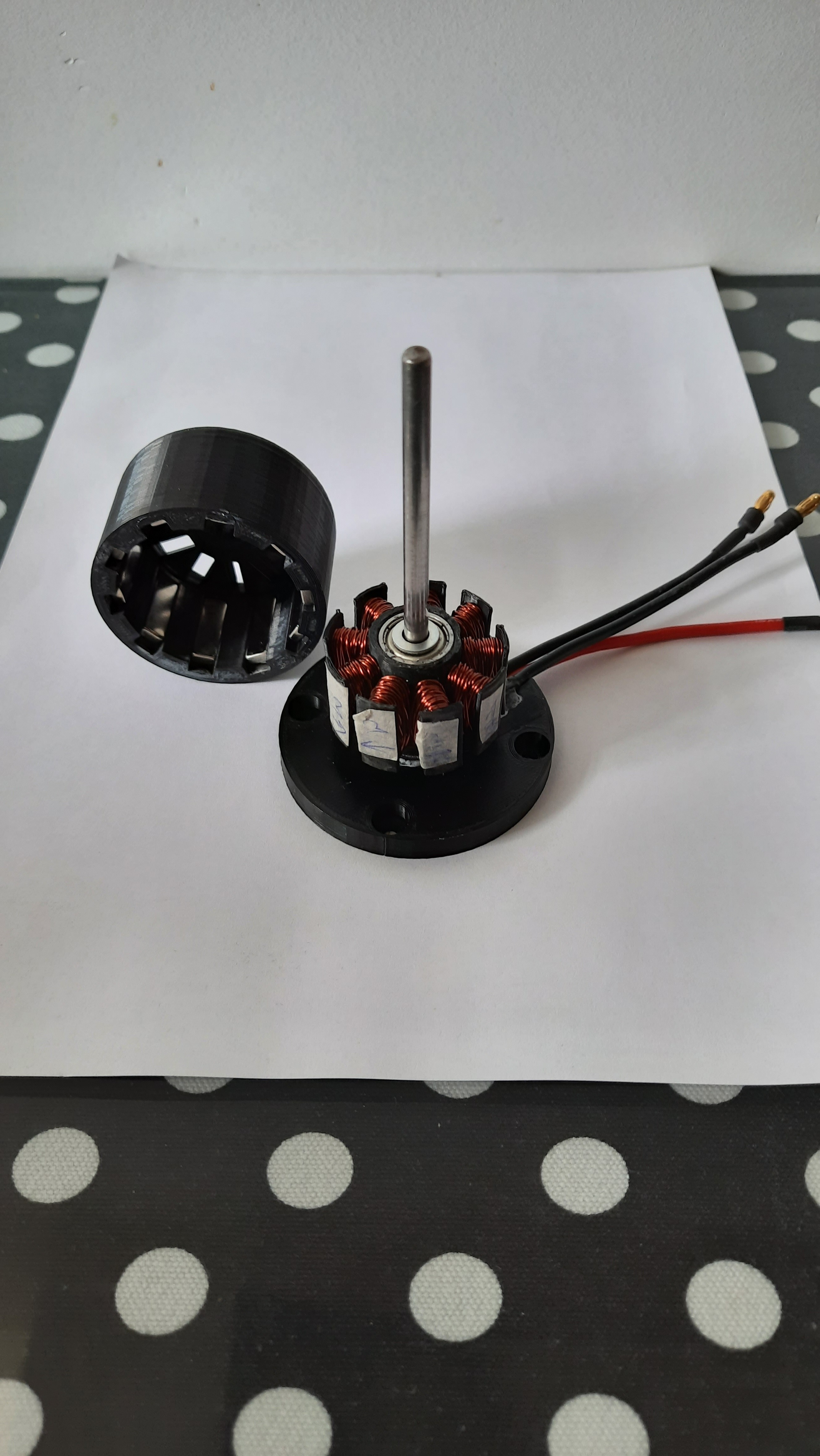 STL file 3D Printed Rc Basic DC Brushless Motor・3D printable design to ...
