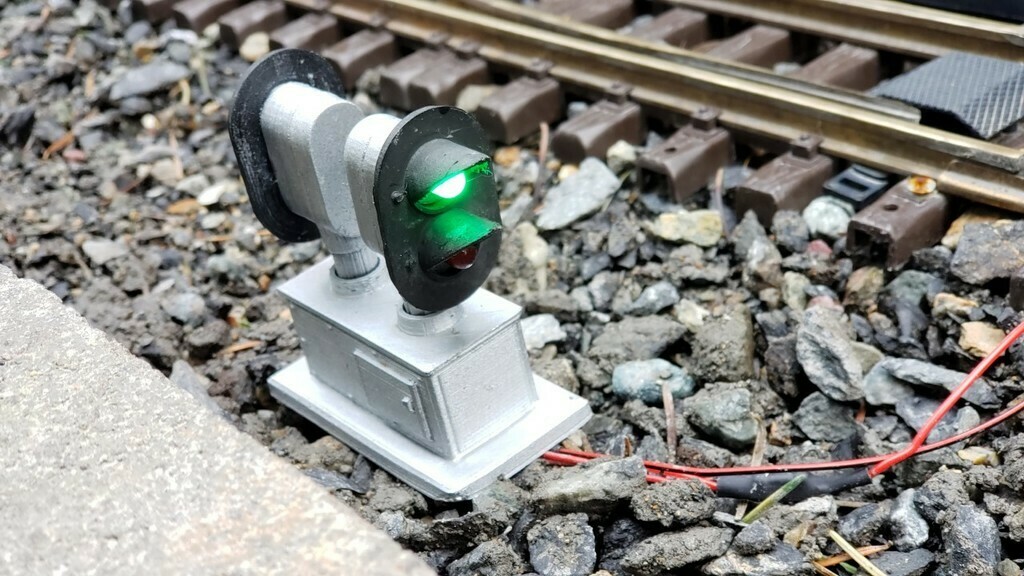 Free 3D file G Scale Signal Light 🚂・3D printable model to download・Cults
