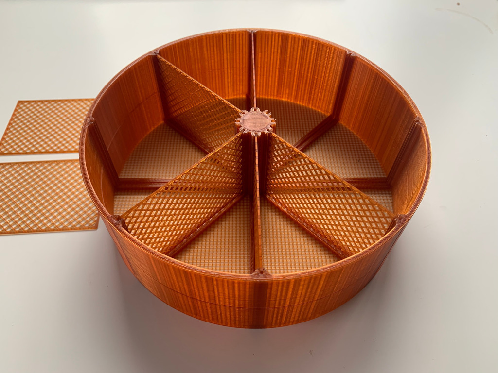 Free 3D file Sieve with compartments 🌿・3D printable model to download・Cults