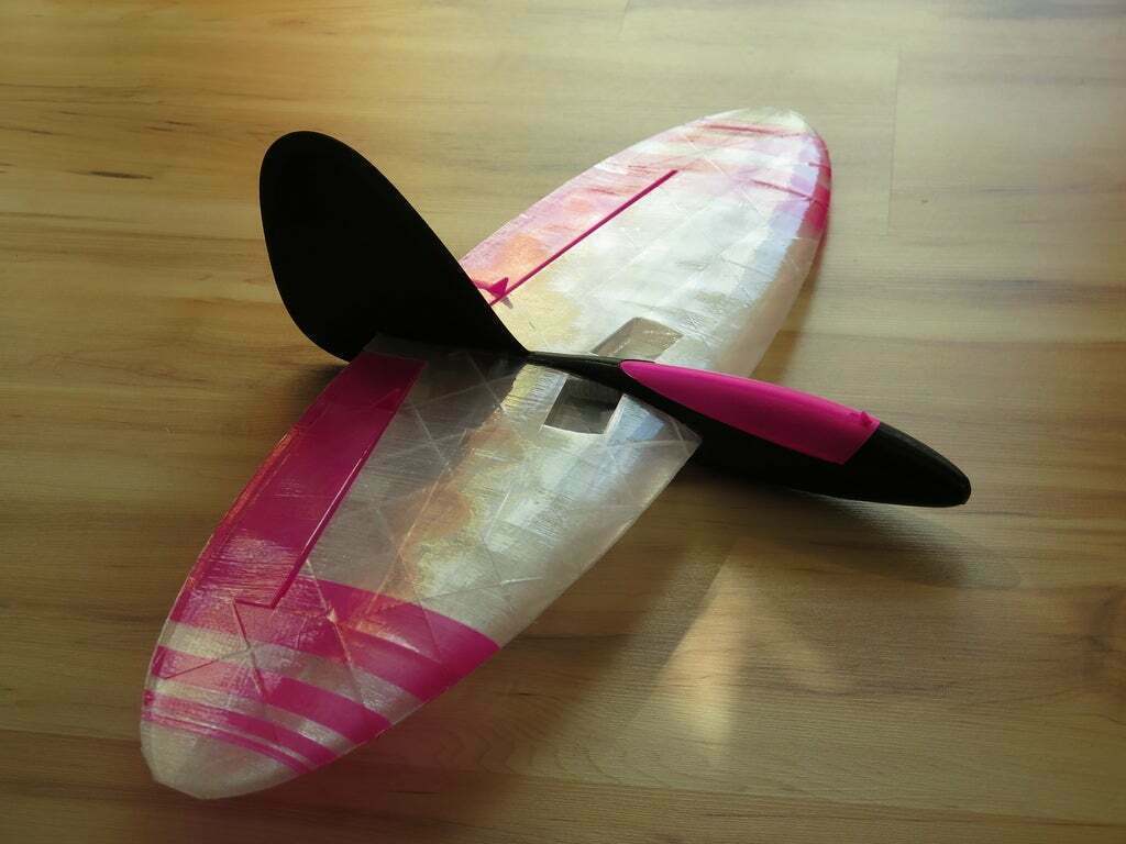 Free STL file Flightboard Light - 3d printed Glider 🚗・3D printer model ...