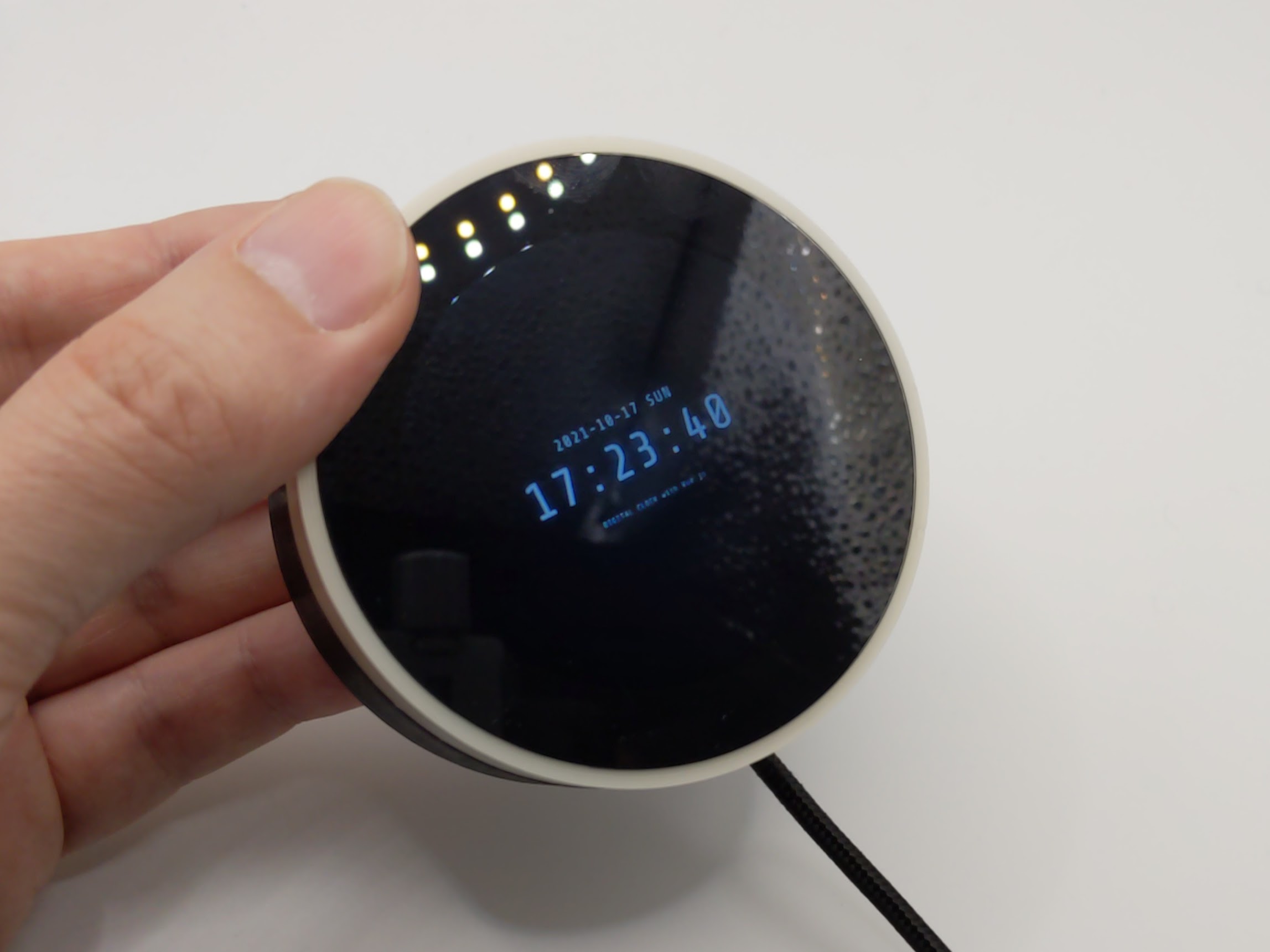 STL file Enclosure (M2 i3) for pimoroni HyperPixel 2.1 round Touch and *Raspberry Pi Zero*・3D ...