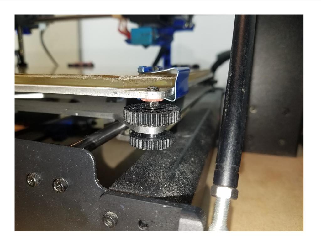 Free 3D file Locking ThumbWheels and 3-Point Hot Bed Leveling・3D ...