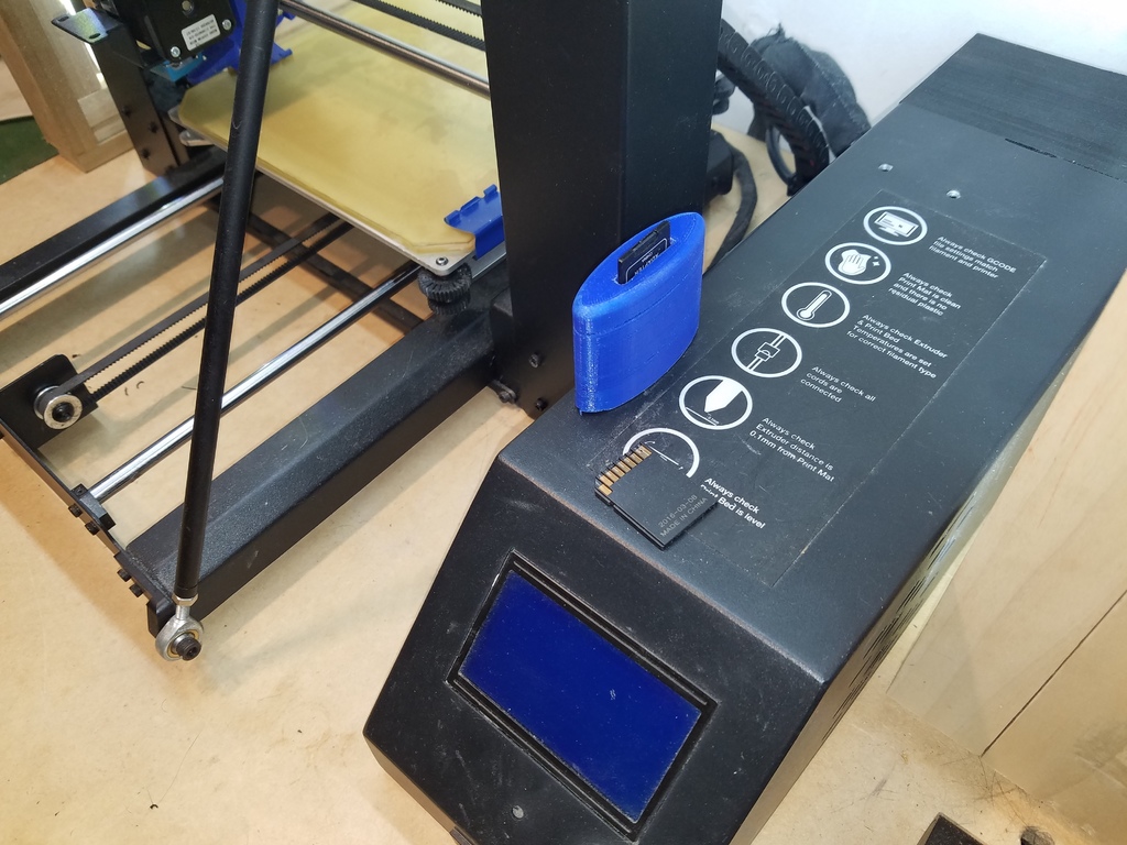 Fichier 3D gratuit Habillage de ventilateur 92MM pour Maker Select V2 🔧 ...