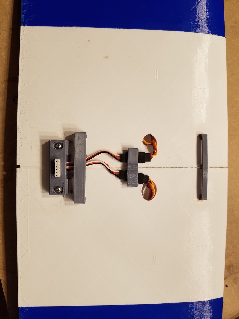 Free 3D file Qtrainer - Wing Servo Connector - 3DLabPrint 🪶・Template to ...