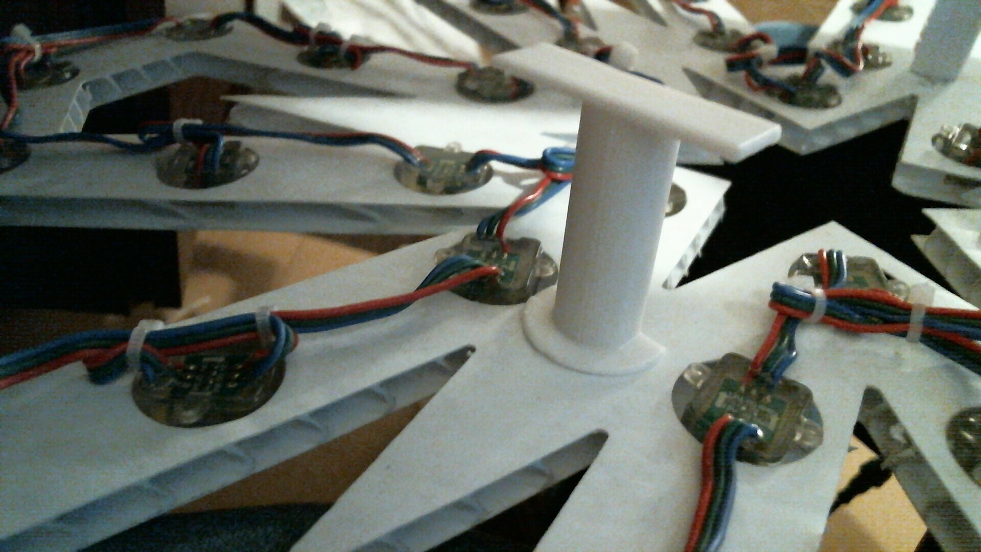 STL file Coro Prop Snap Lock Mounts and Standoffs 🔒・3D print design to ...