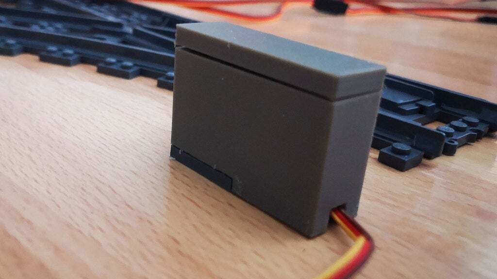 Free STL file Lego/Trixbrix compatible switch/crossover servo housing 👽 ...