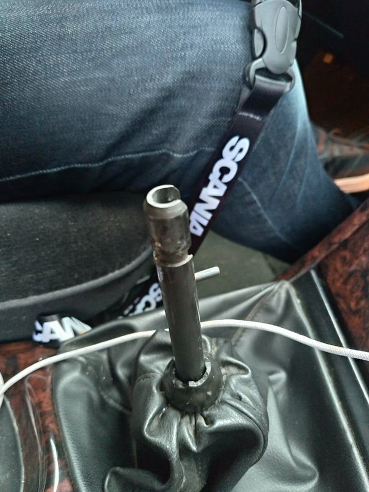 Free 3D file Skull Gear shift knob・3D printable object to download・Cults