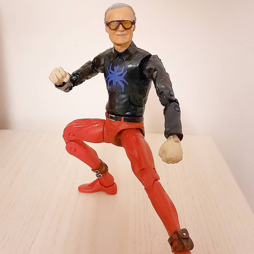 Free 3D file Marvel Legends Interchangeable Hands 🤲・3D printer model to ...