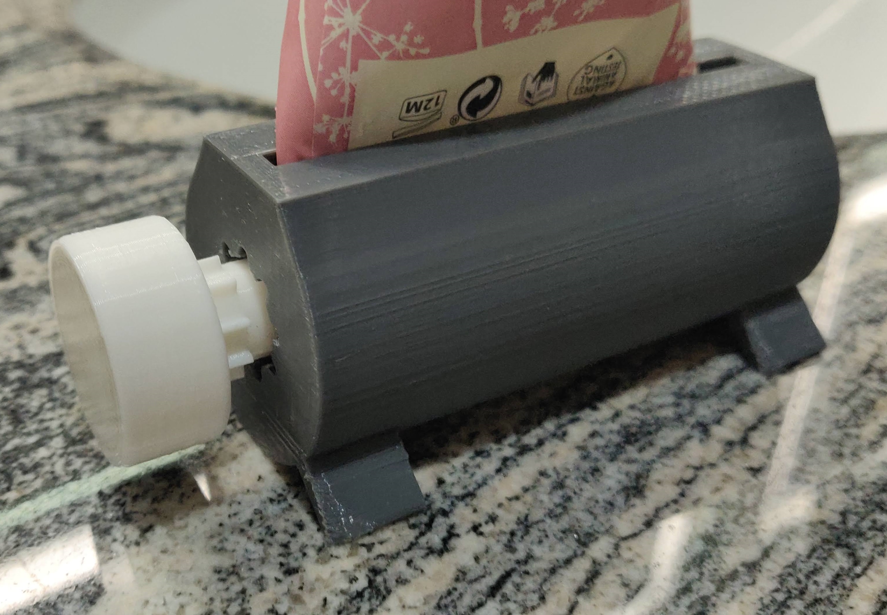 STL file toothpaste support and squeezer・3D printer model to download・Cults