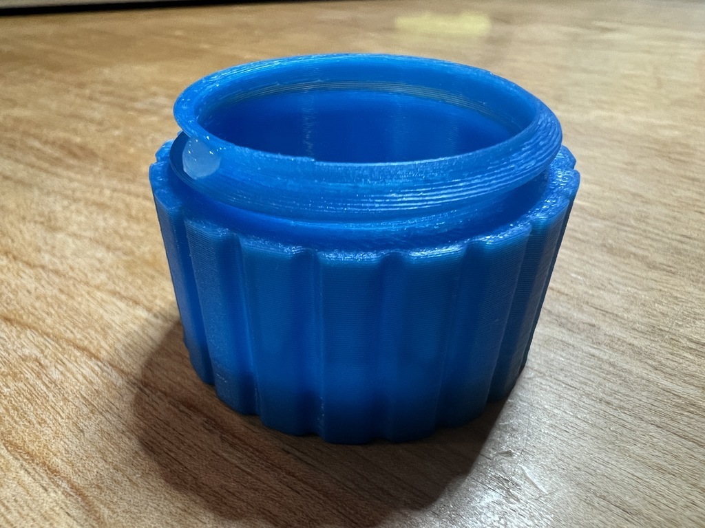 Free 3D file Stackable Pill Travel Container 💊・3D print design to ...