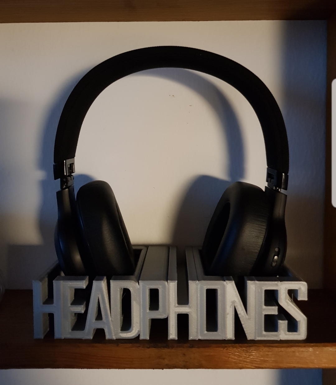 STL file Headphone holder "Letters"・3D printer design to download・Cults