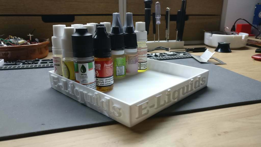 Free STL file E-Liquid box・3D printer model to download・Cults
