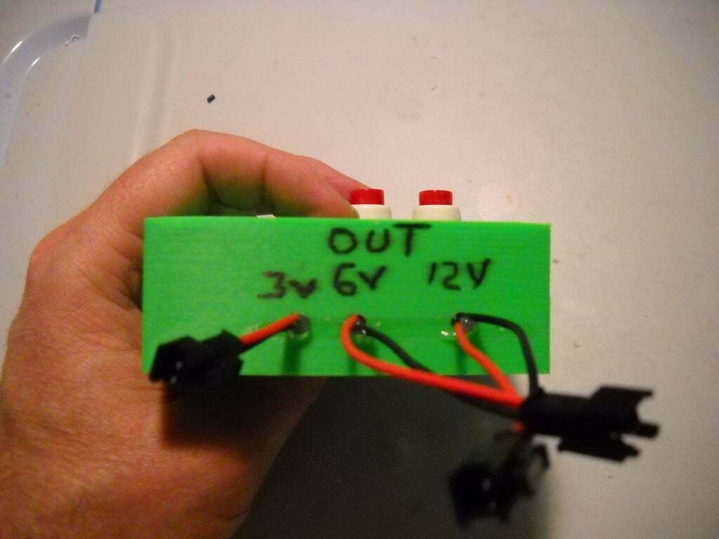 Free STL file adjustable multi voltage power box for the stacker and ...