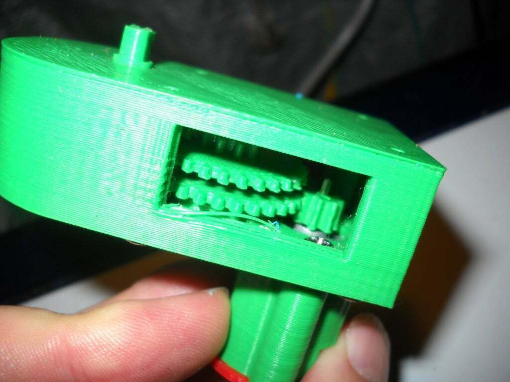 Free STL file small gear box v2 4 stage high reduction 🤏・Template to ...