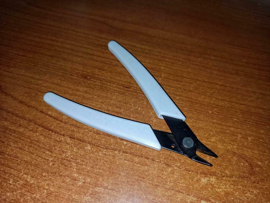 Free STL file handles for wire cutter・3D print model to download・Cults