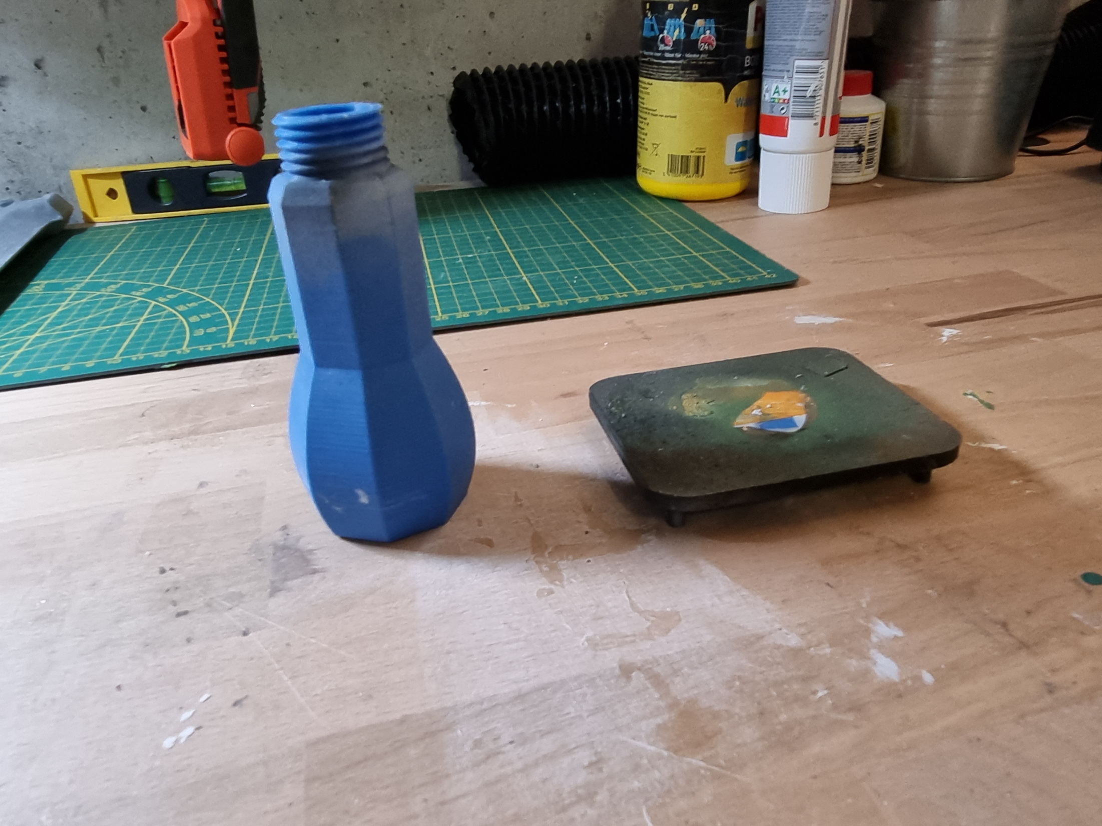 Free STL file Painting support - Support de mise en peinture・Model to ...