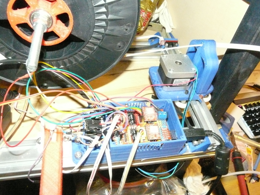 Free STL file Filament Winder with linear rail (clean winding ...