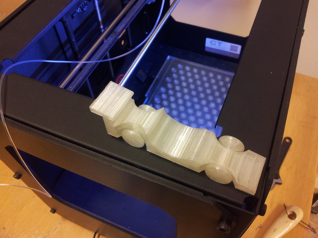 Free 3D file Racecar (print in place)・Model to download and 3D print・Cults