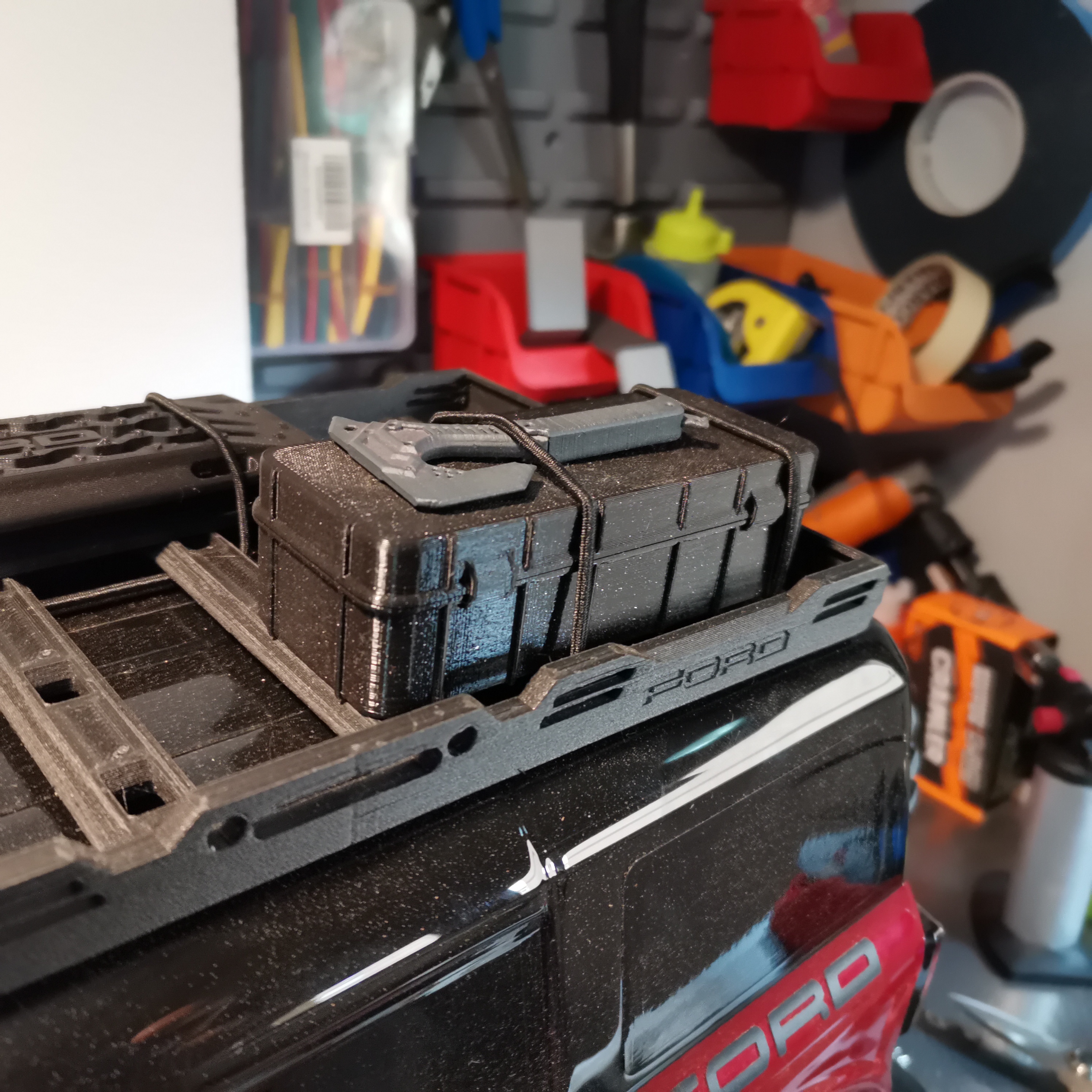 STL file Crawler roof box・3D printer model to download・Cults