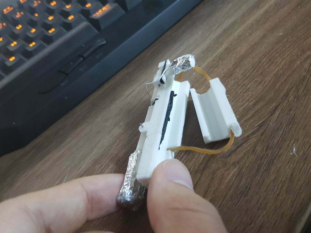 Free STL file Shoulder button for phones 🆒・3D print design to download ...