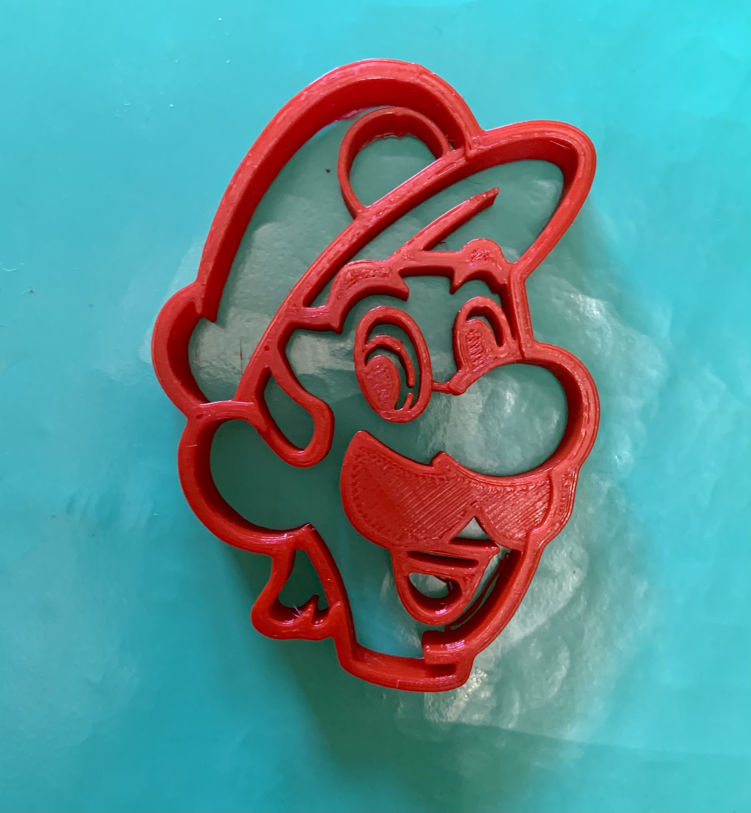 STL file mario bros cutter・Design to download and 3D print・Cults