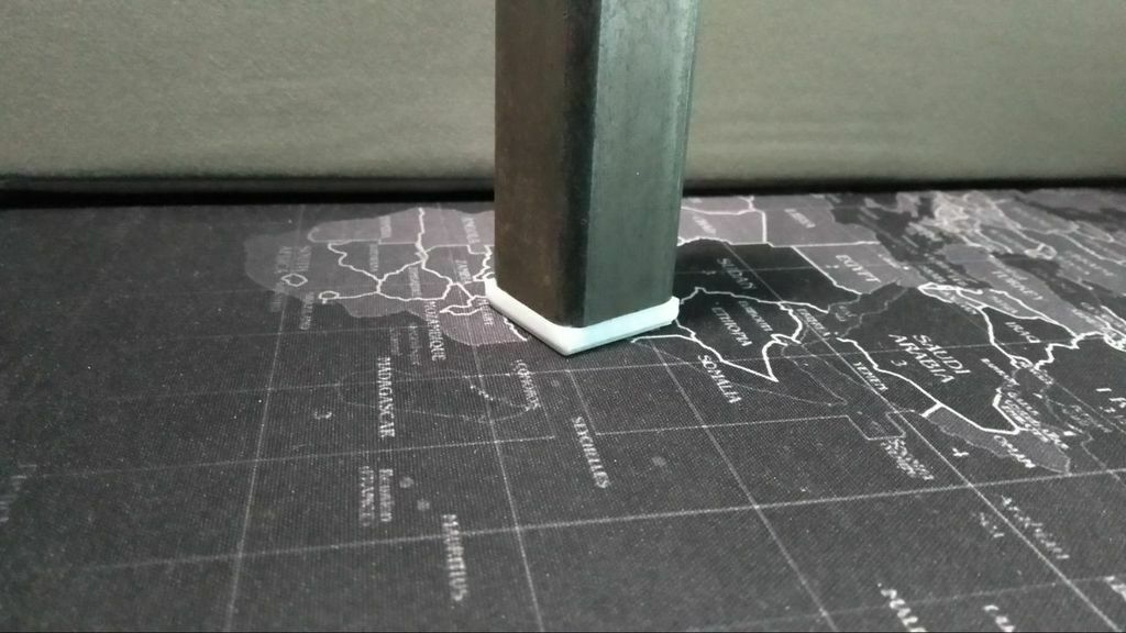 Free 3D file Foot for 25mm square tube・3D printing model to download・Cults