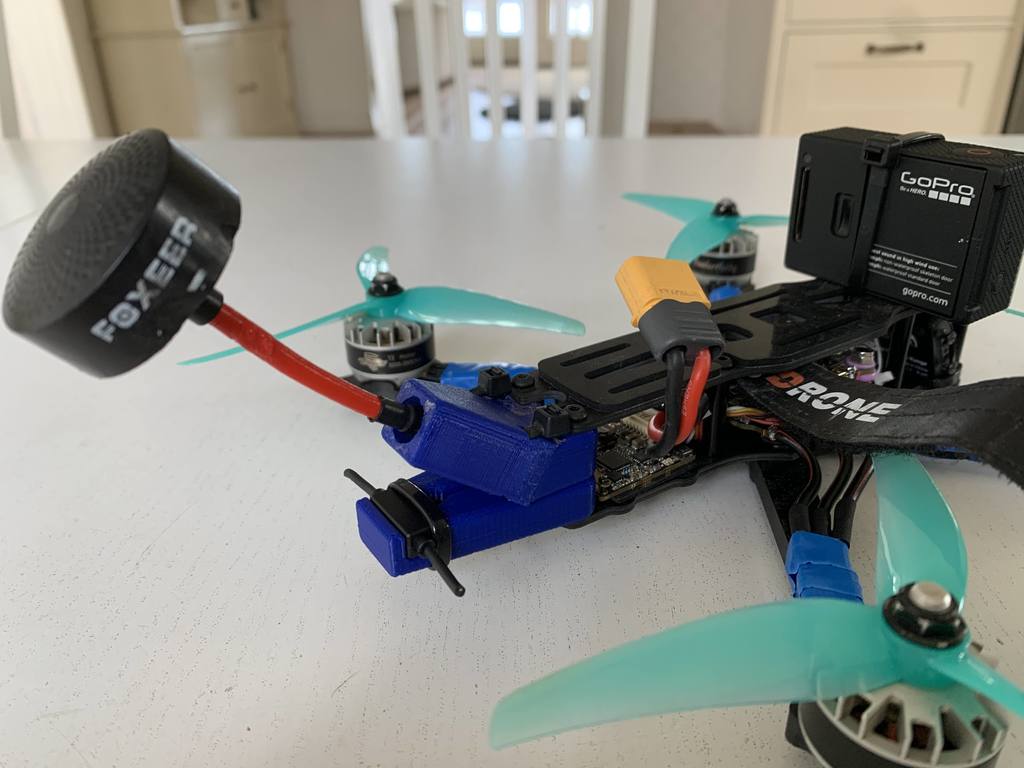 3D-Datei TBS Source One V5 VTX Antennenhalterung 🚗 kostenlos・Design zum ...