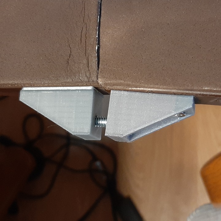 STL file Model Railroad Module Connector Brackets - All Scales - G HO ...