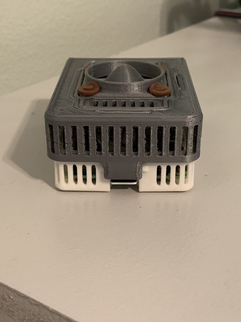 Free 3D file Extended rPi Case Lid・3D printing model to download・Cults