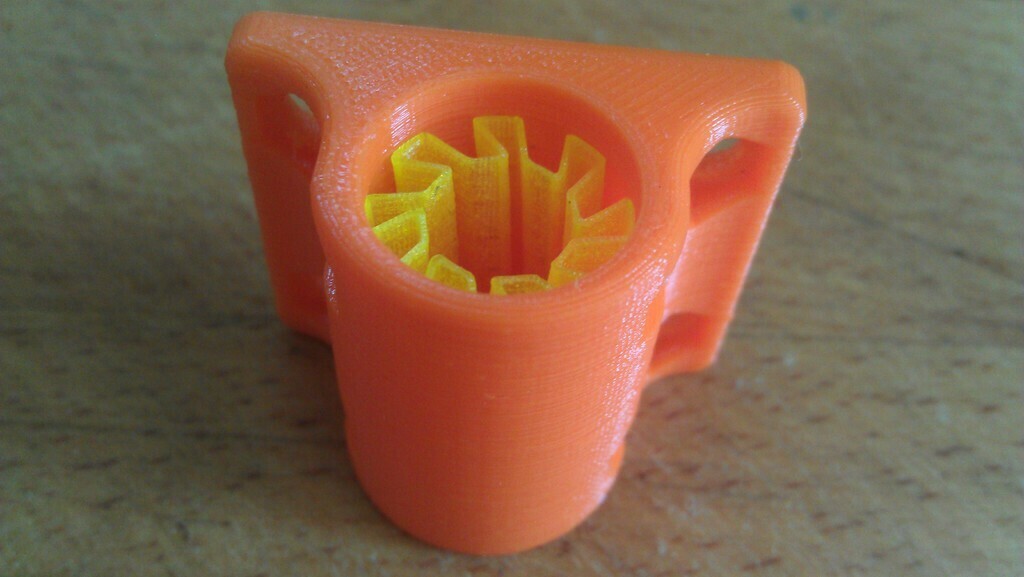 Free 3D file Bearing Carrier (SC8UU Replacement) for Helical Bearing 🧞 ...