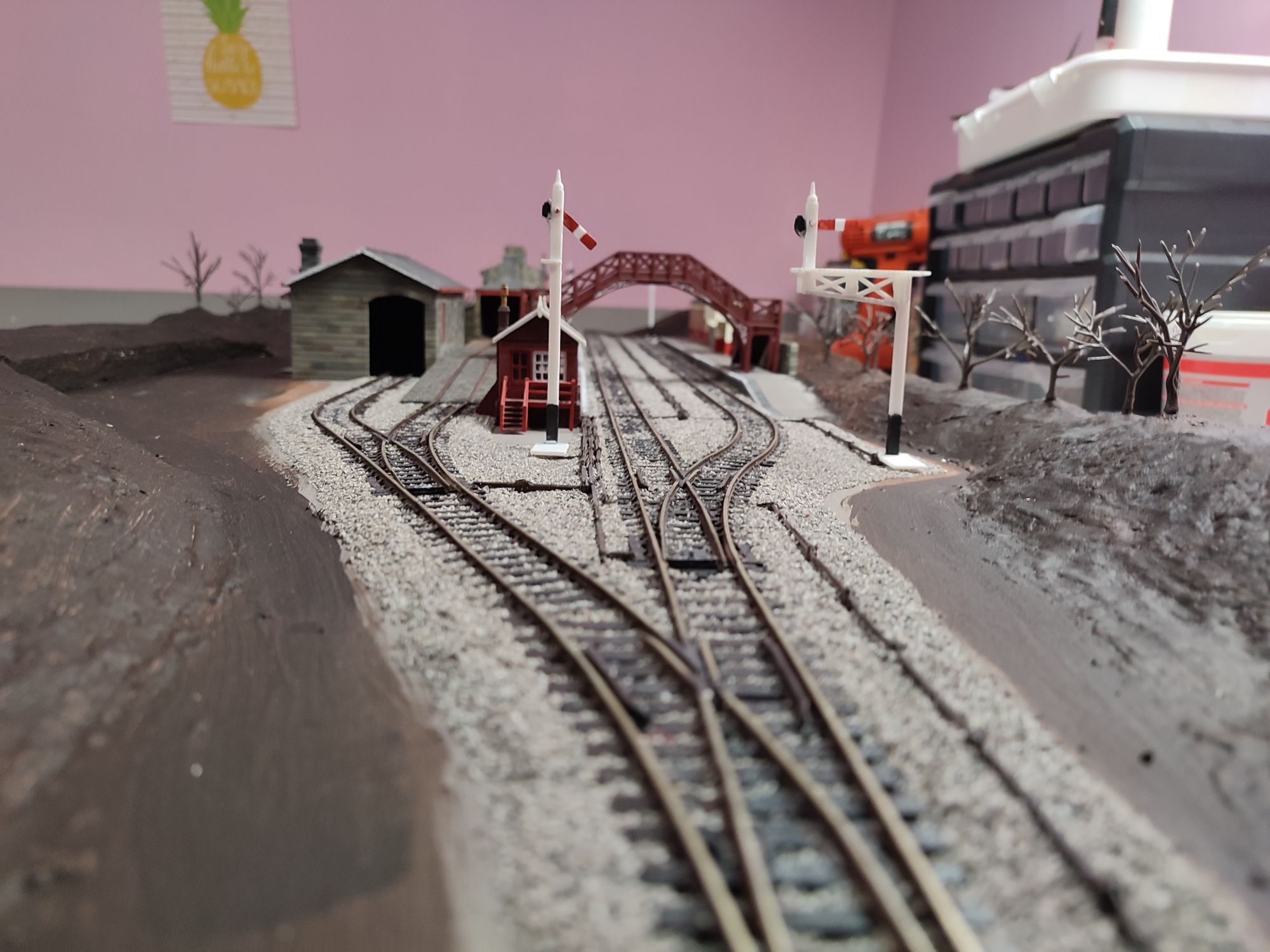 3D printable Hogsmeade - Goathland station OO gauge (1:76) - Harry ...