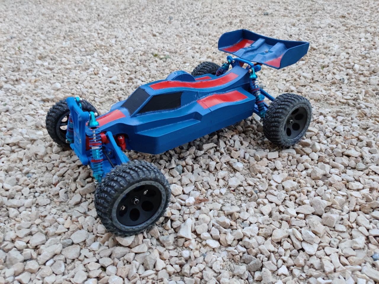 3D printable Mk Ultra - 3D printable 1/10 4wd buggy • made with ...