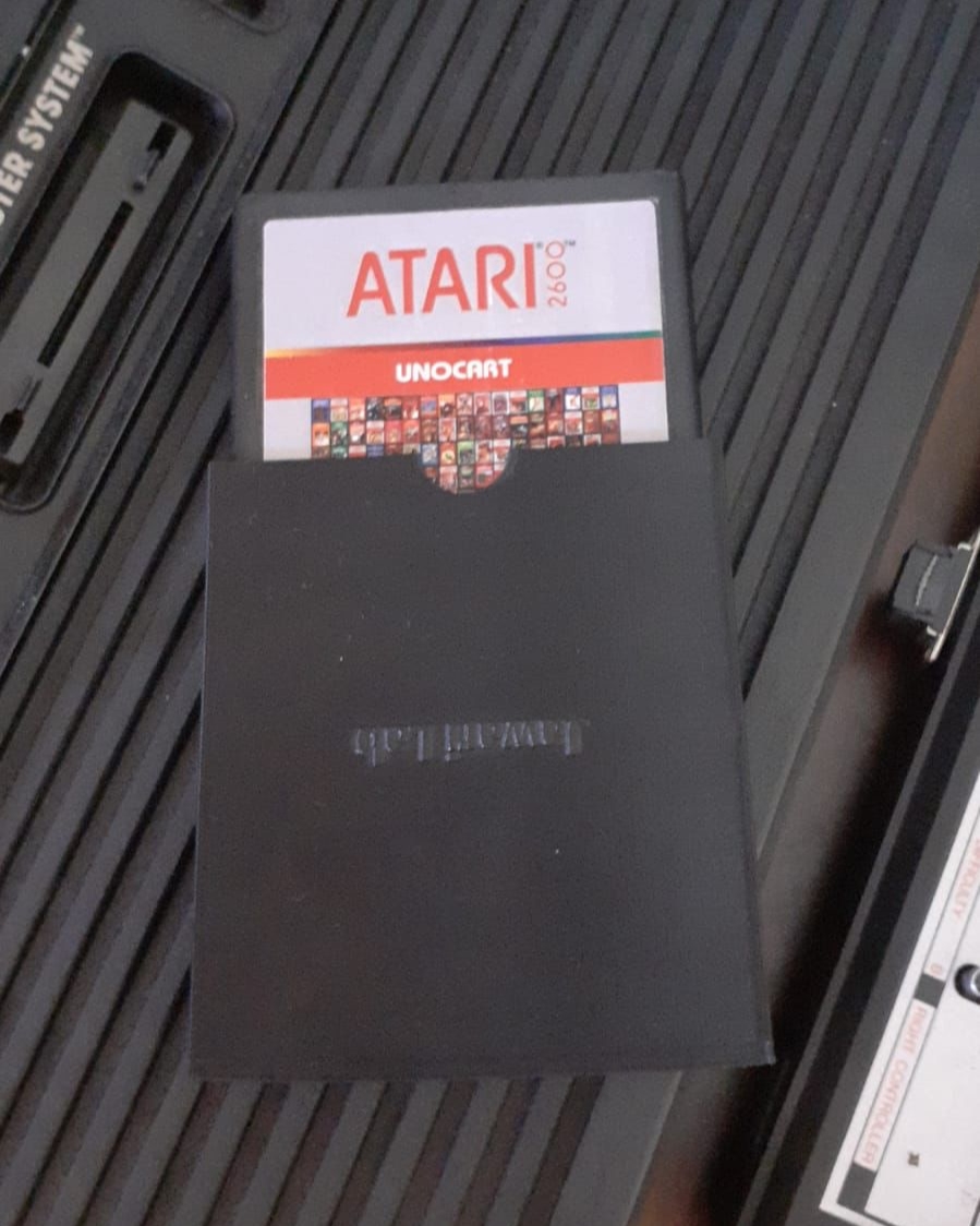 Free STL file Atari 2600 cartridge cover・3D printable model to download ...