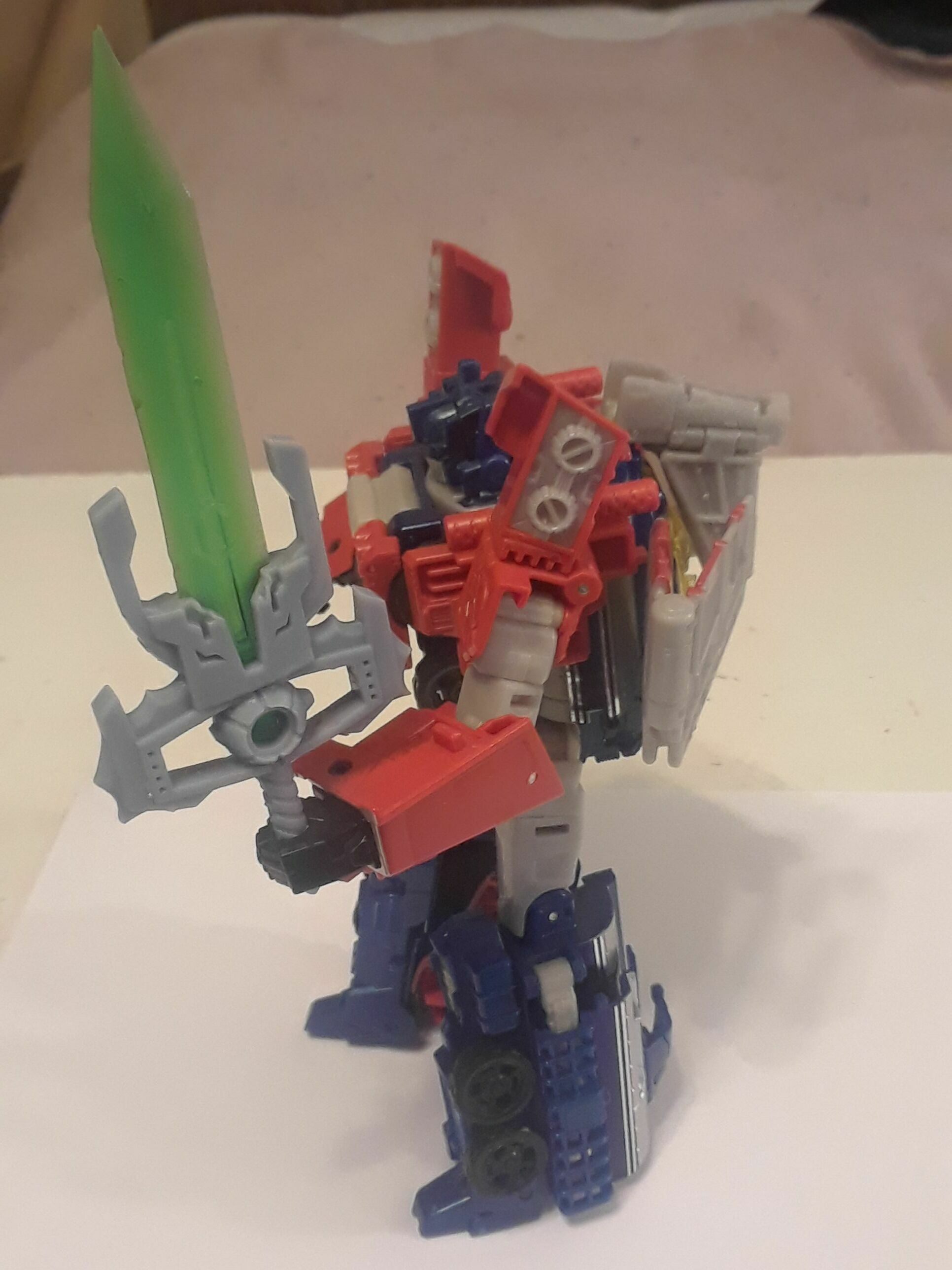 STL file Phelps3D Transformers Matrix Saber Sword Blade・Template to ...