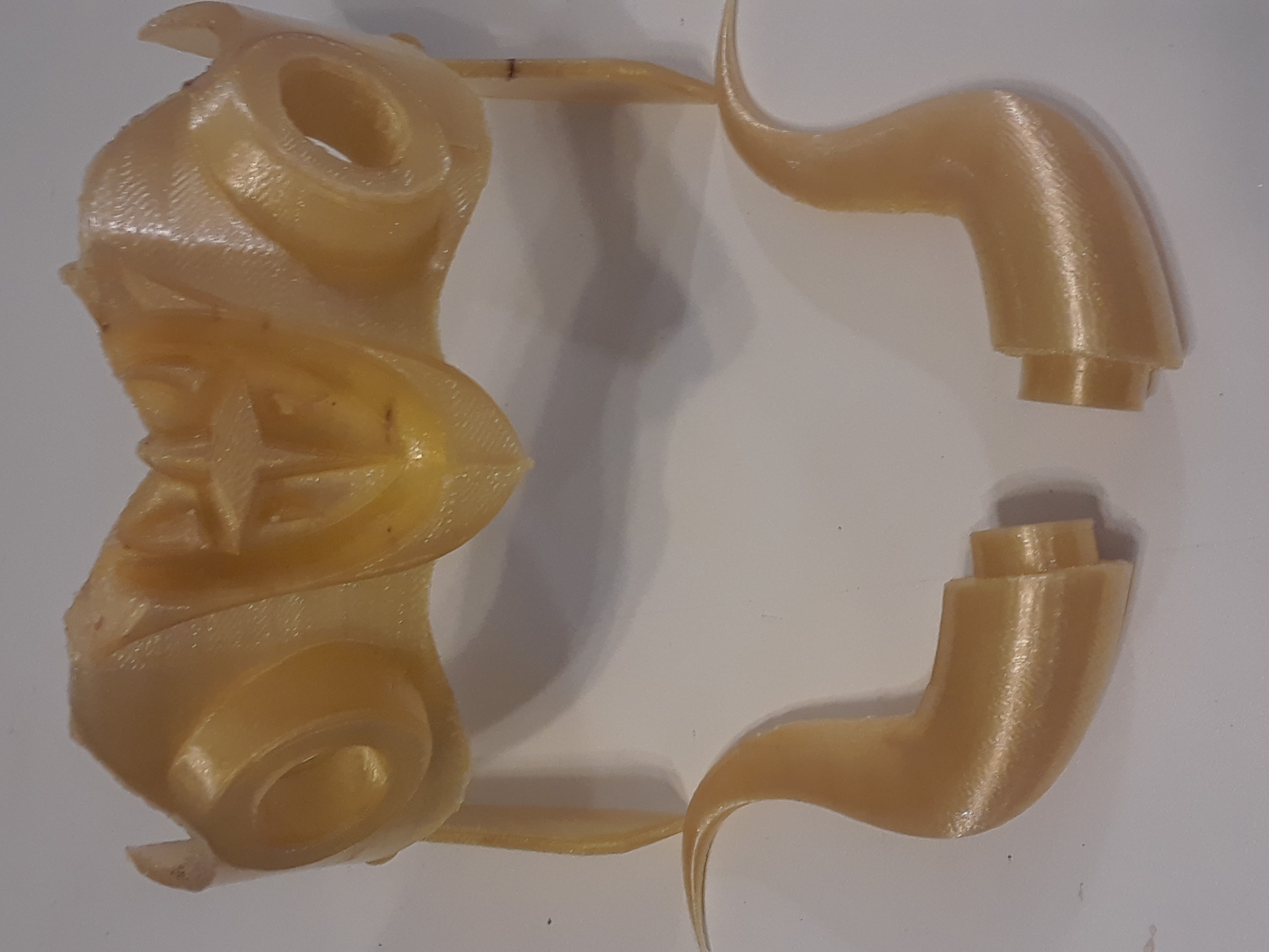 STL file Phelps3D Loki Variant with glasses space Crown Tiara Helmet 👓 ...