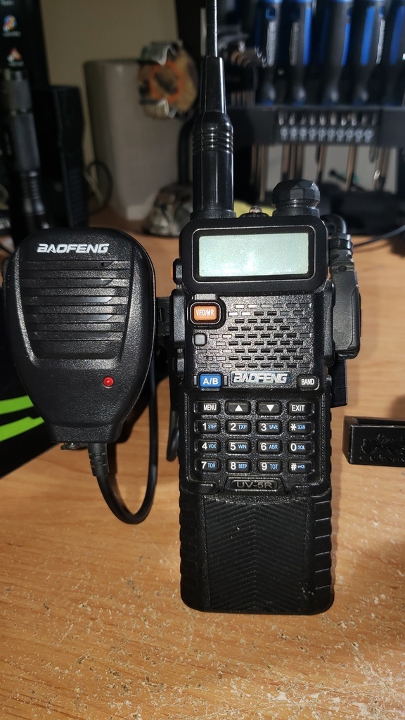 Free 3D file JEEP Baofeng UV-5R Holder w/ Mic Interchangeable adapter ...