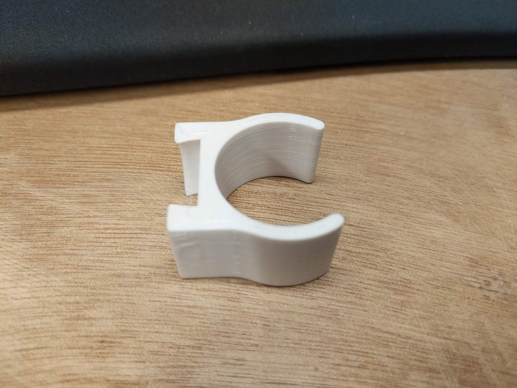 Free 3D file PVC Clip PixieBulbs・3D printing template to download・Cults