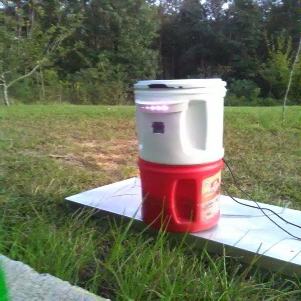 Бесплатный STL файл Coffee & Pi (Raspberry Pi in a coffee can)・3D ...