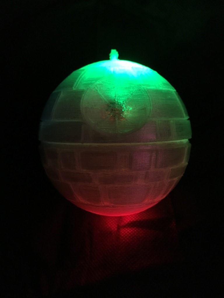 Free 3D file Death Star - a Christmas tree decoration ("like-a-box ...