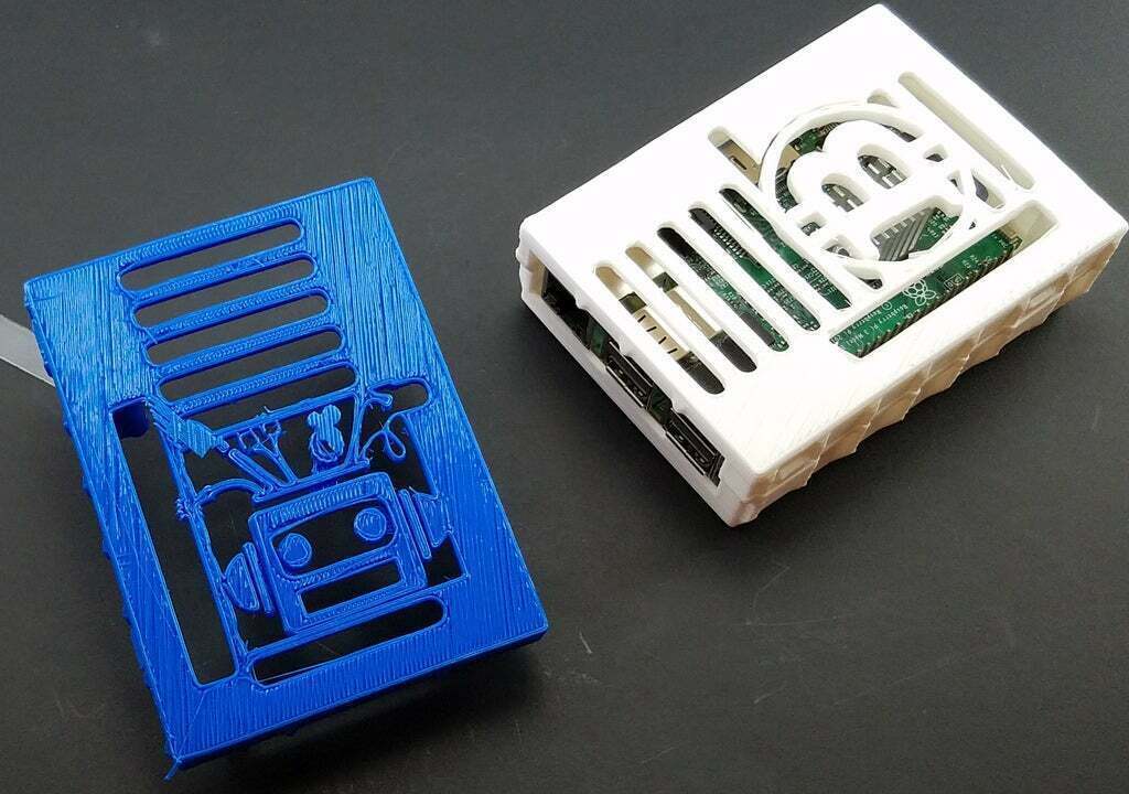 Free STL file Simple Raspberry Pi 3B+ case with Logos・Design to ...