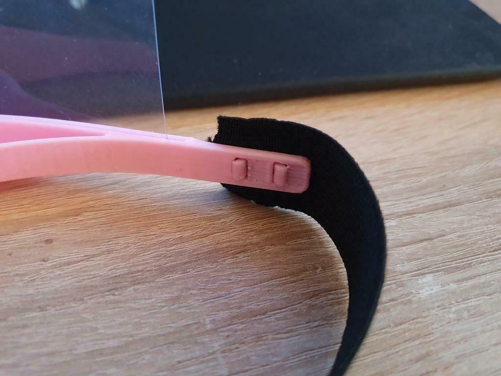 Free 3D file Rubberband Clip for HanochH's Face Shield・Design to ...