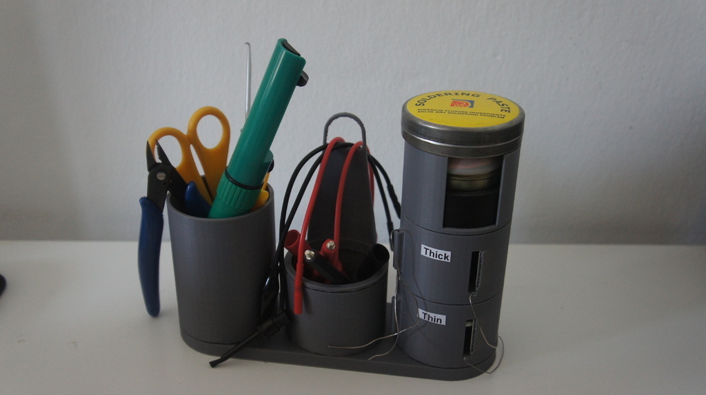 Free 3D file Electronic Tools Organizer 📦・3D printable object to ...