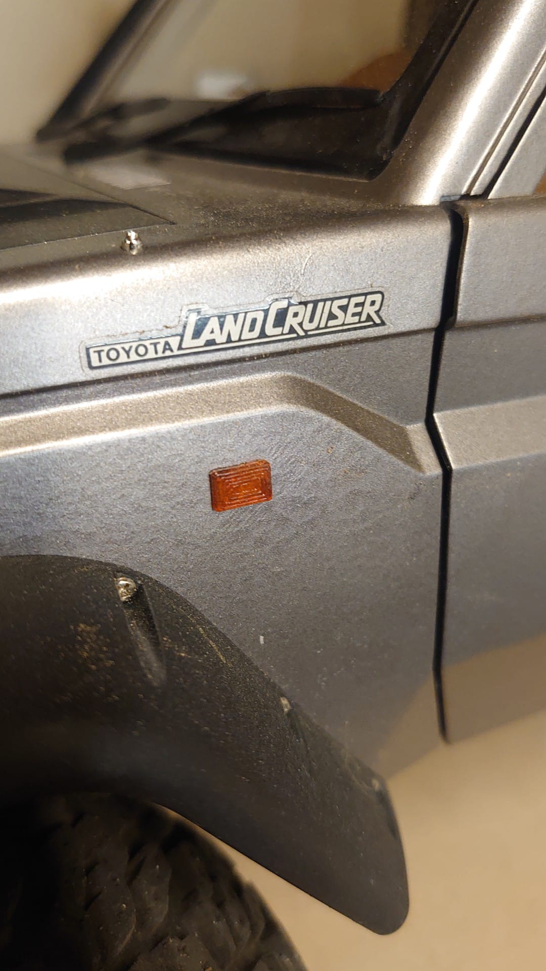 Free STL file Killer Body Toyota LC70 side turn light 🚗・Design to ...