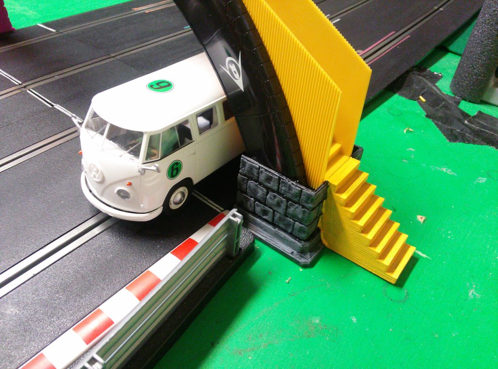 Free 3D file Scalextric dunlop bridge riser 4 lane extender 🌉・3D ...