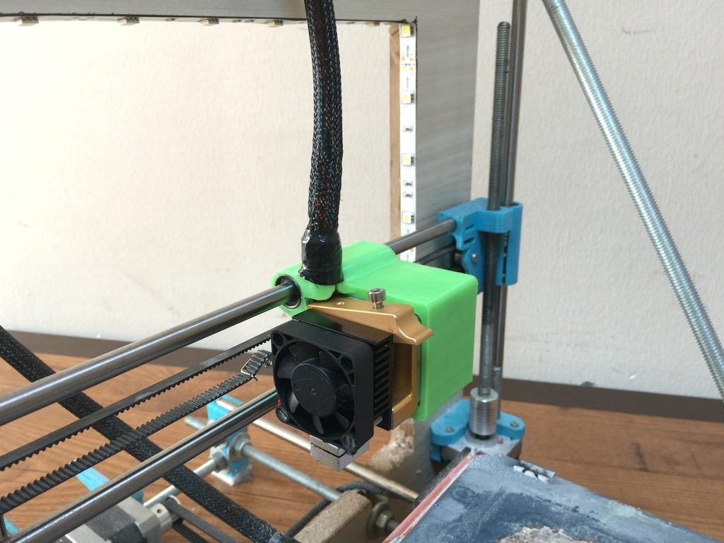 Free 3D file MK8 Simple extruder 🧞‍♂️・3D printing model to download・Cults