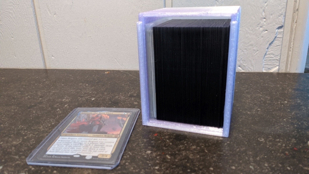 Free 3D file MTG Commander Showcase Toploader Deck Box single and ...