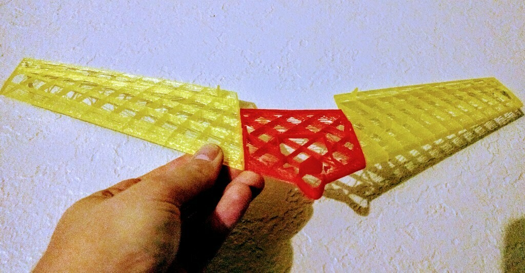 Free 3D file Micro Flying Wing for V911/F949 receiver bricks 🪶・3D print ...