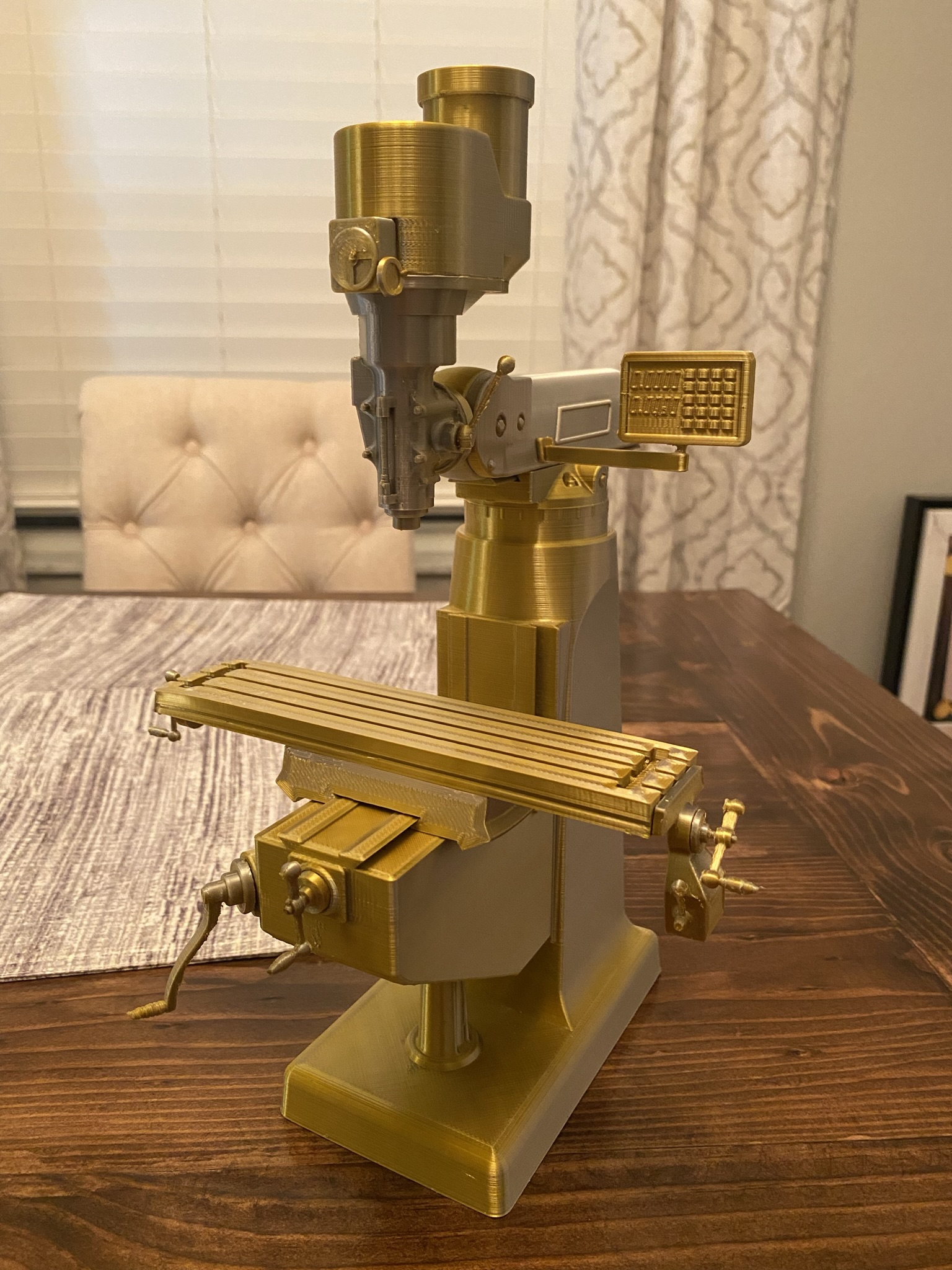 STL file Milling Machine - Knee Mill 🎨・3D print object to download・Cults
