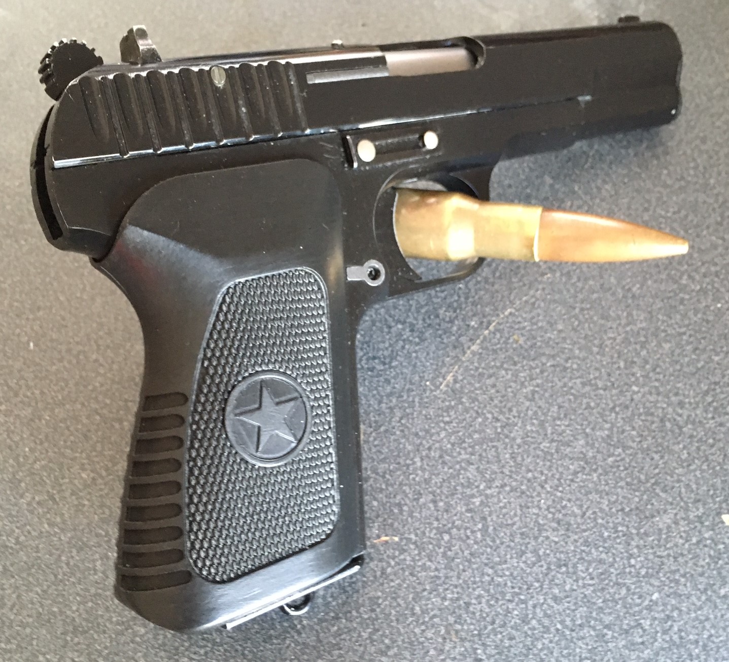 Free STL file Grips for WE tt33 Tokarev airsoft gun.・3D printable model ...