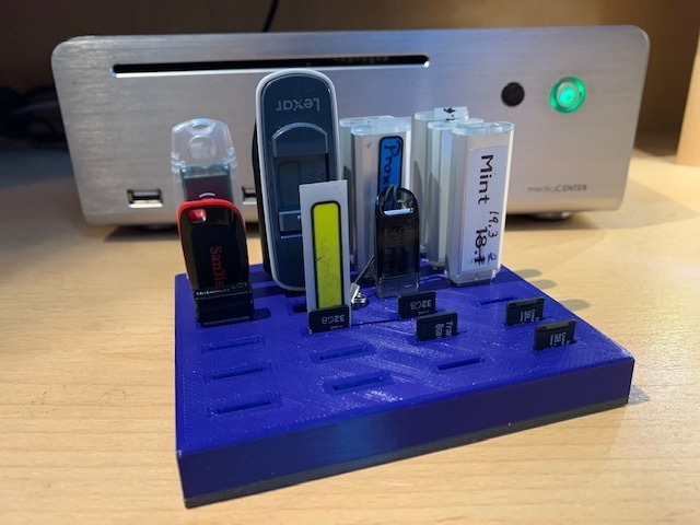 Free STL file Just another USB-Stick/microSD Card Holder・Object to ...